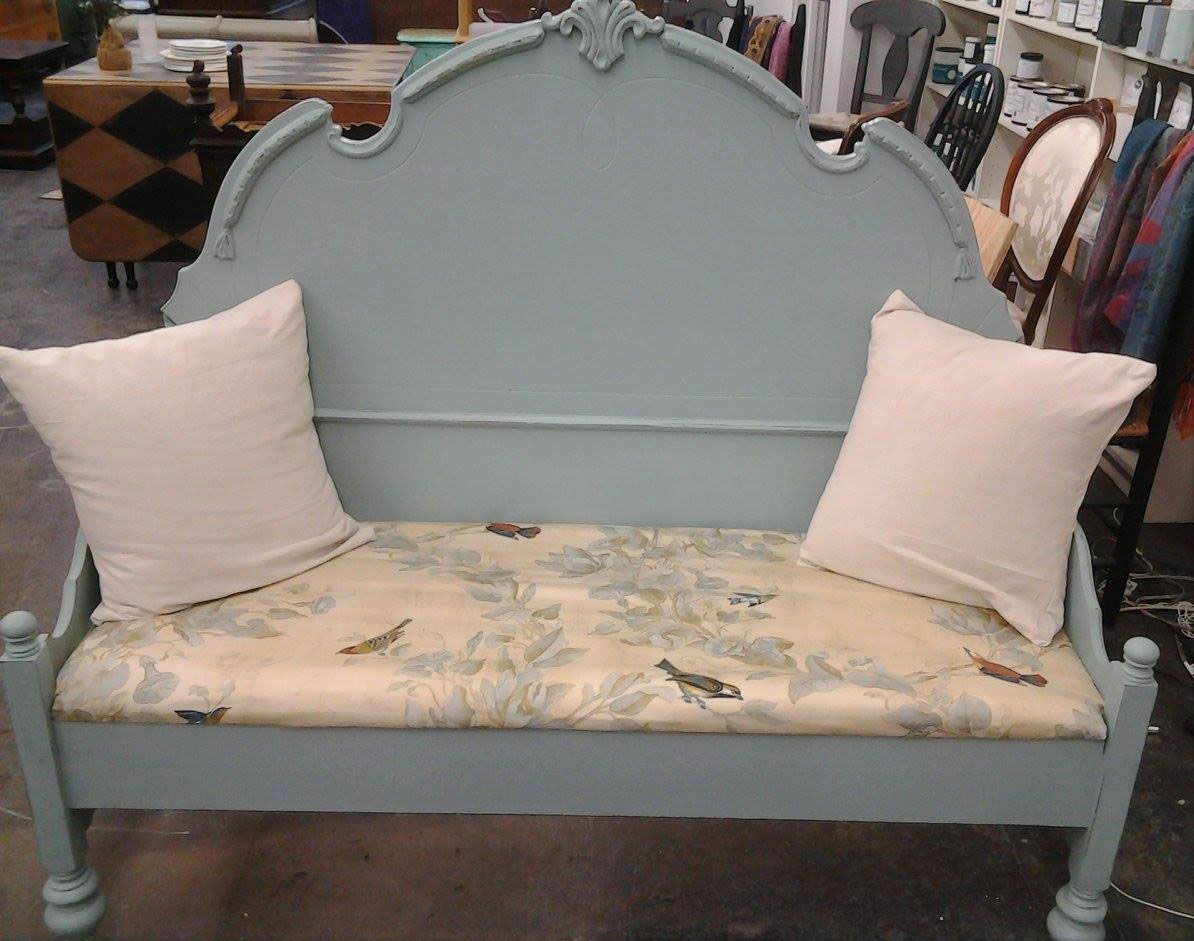 Beautiful Bench with General Finishes Persian Blue Milk Paint | General ...